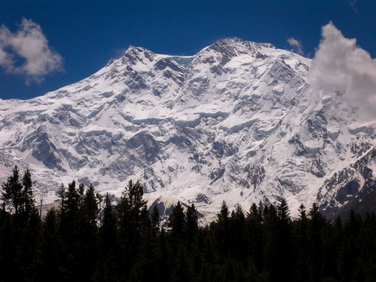 Highest Mountain Peaks in Pakistan - 2026-27 | Apricot Tours
