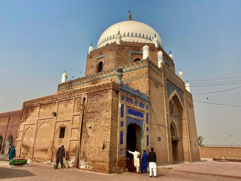 Shrines in Multan - 2026-27 | Apricot Tours